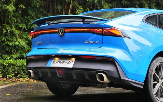 长安UNI-V 3月21日正式上市 1.5T+7速变速箱_搜狐汽车_搜狐网