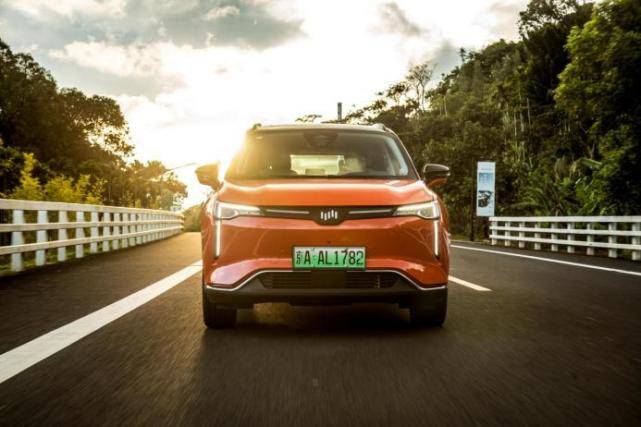 零跑C11涨3万，小鹏G3i涨1.43万，家用纯电SUV接下来怎么选？_搜狐汽车_搜狐网