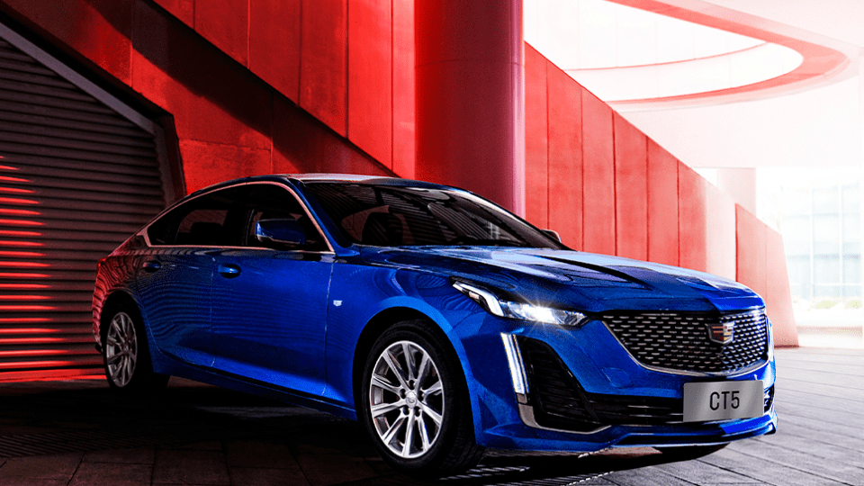 凯迪拉克CT5：都是2.0T+10AT，“便宜碗大”的低配最香？_搜狐汽车_搜狐网