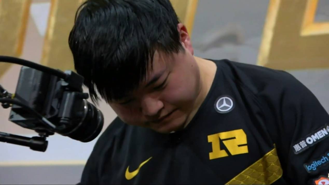 RNG赢过一次Faker，Uzi赢过三次！韩网热议MSI对阵：T1冠军稳了_战队_交战_历史