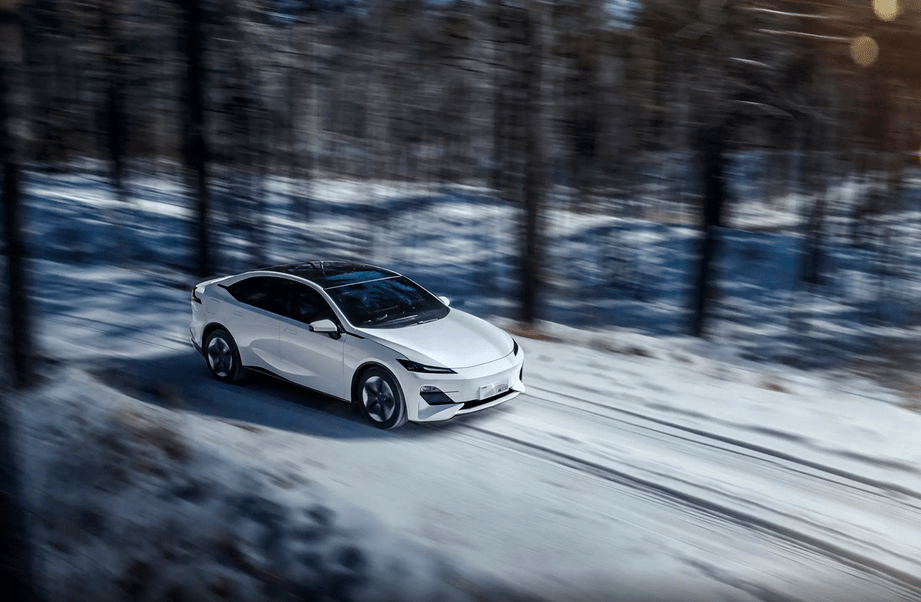 补能3分钟能跑700km，解析长安深蓝首款氢燃料电池车C385_搜狐汽车_搜狐网