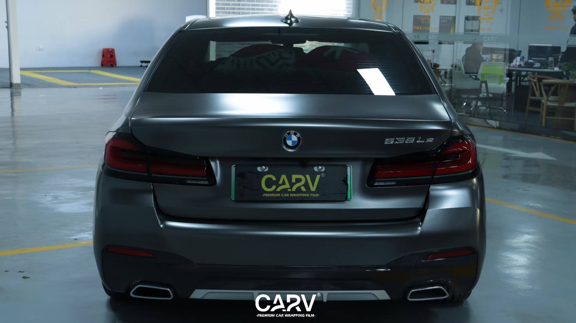 宝马530LE卡孚改色膜AMG山灰_搜狐汽车_搜狐网