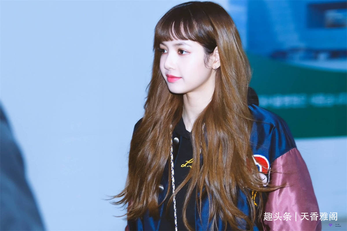 好莱坞明星成BLACKPINK Lisa的“粉丝”！她为何如此受欢迎呢？_Dylan_O'Brien_YouTube