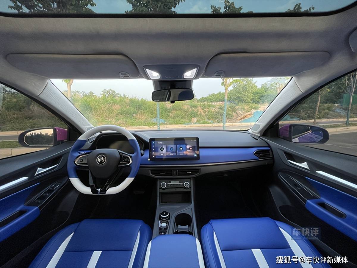 试驾威马E.5：虽然不豪华但足够实用和舒适，纯电续航是亮点_搜狐汽车_搜狐网