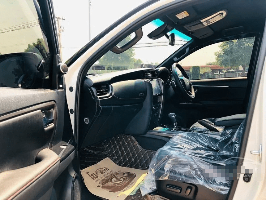 新款GR丰田穿越者曝光，对标日产途达，越野媲美普拉多，2.4T+6AT_搜狐汽车_搜狐网