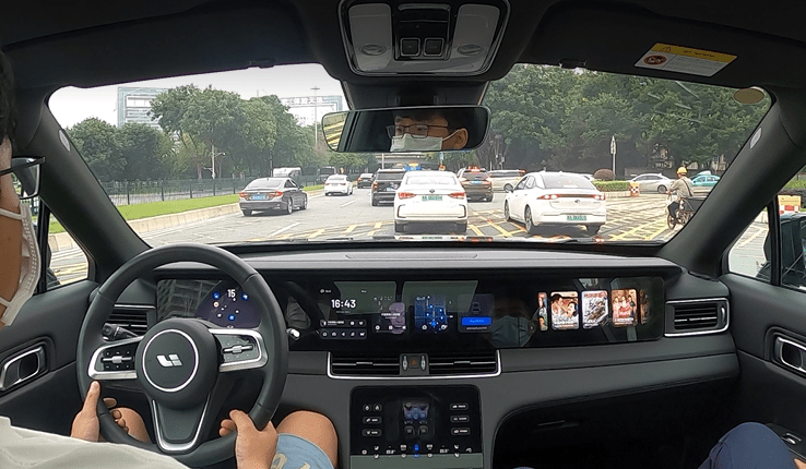 评测：普通LCC功能特斯拉依旧领头羊，但不及加激光雷达的它！_搜狐汽车_搜狐网