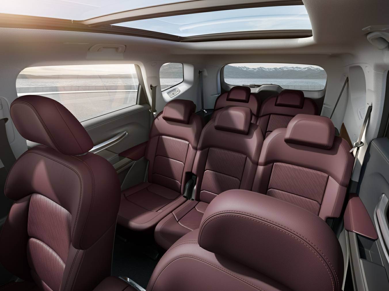 10万出头买7座，1.8T自动挡，月均销量不足4000台的吉利中型SUV_搜狐汽车_搜狐网