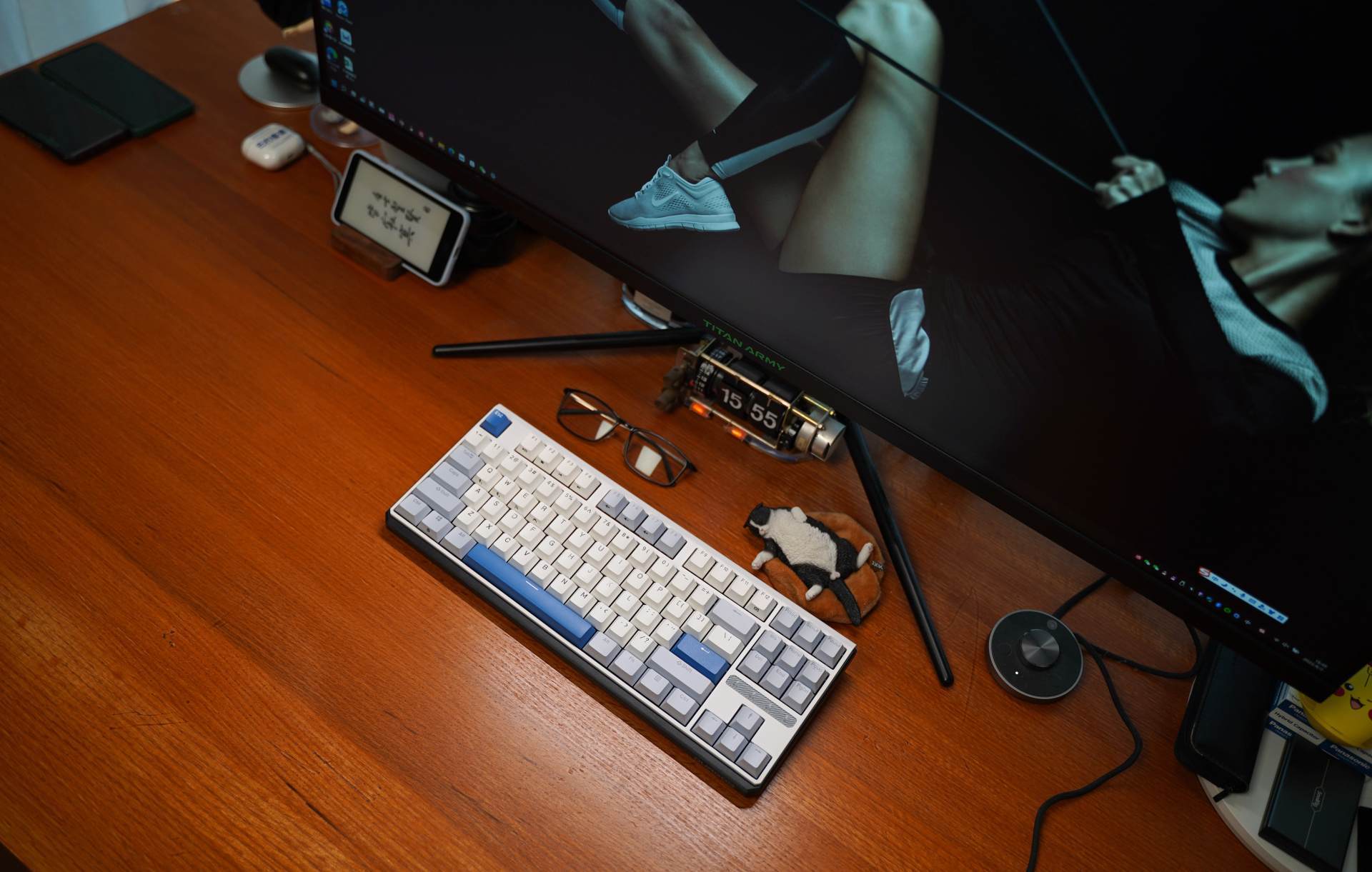 这次的杜伽有什么不一样，杜伽K620W回声键盘入手体验_续航_Fusion_银轴