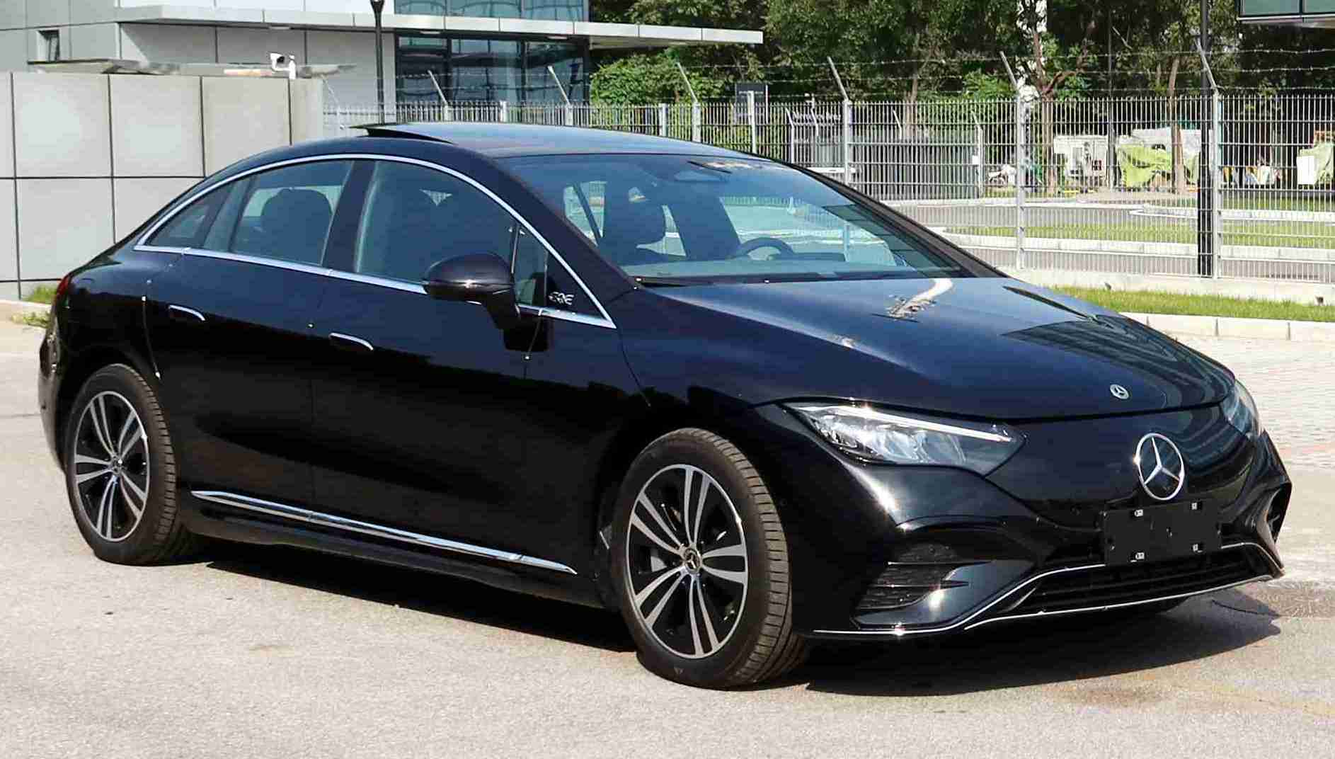 续航752km 国产奔驰EQE正式下线 有望下半年上市_搜狐汽车_搜狐网