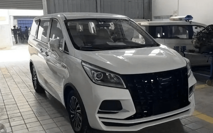 长安推出全新中型MPV：1.5T+7座布局+侧滑门，或10万元起售_搜狐汽车_搜狐网