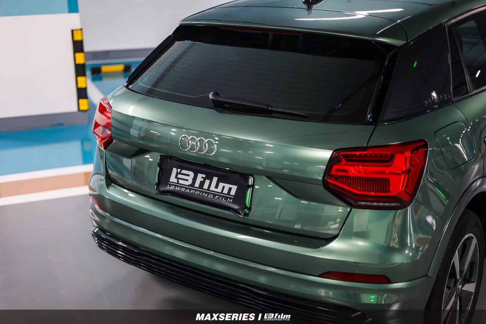 LBFILM改色膜：奥迪Q2L液态金属苍岭绿，浓郁复古的颜色_搜狐汽车_搜狐网