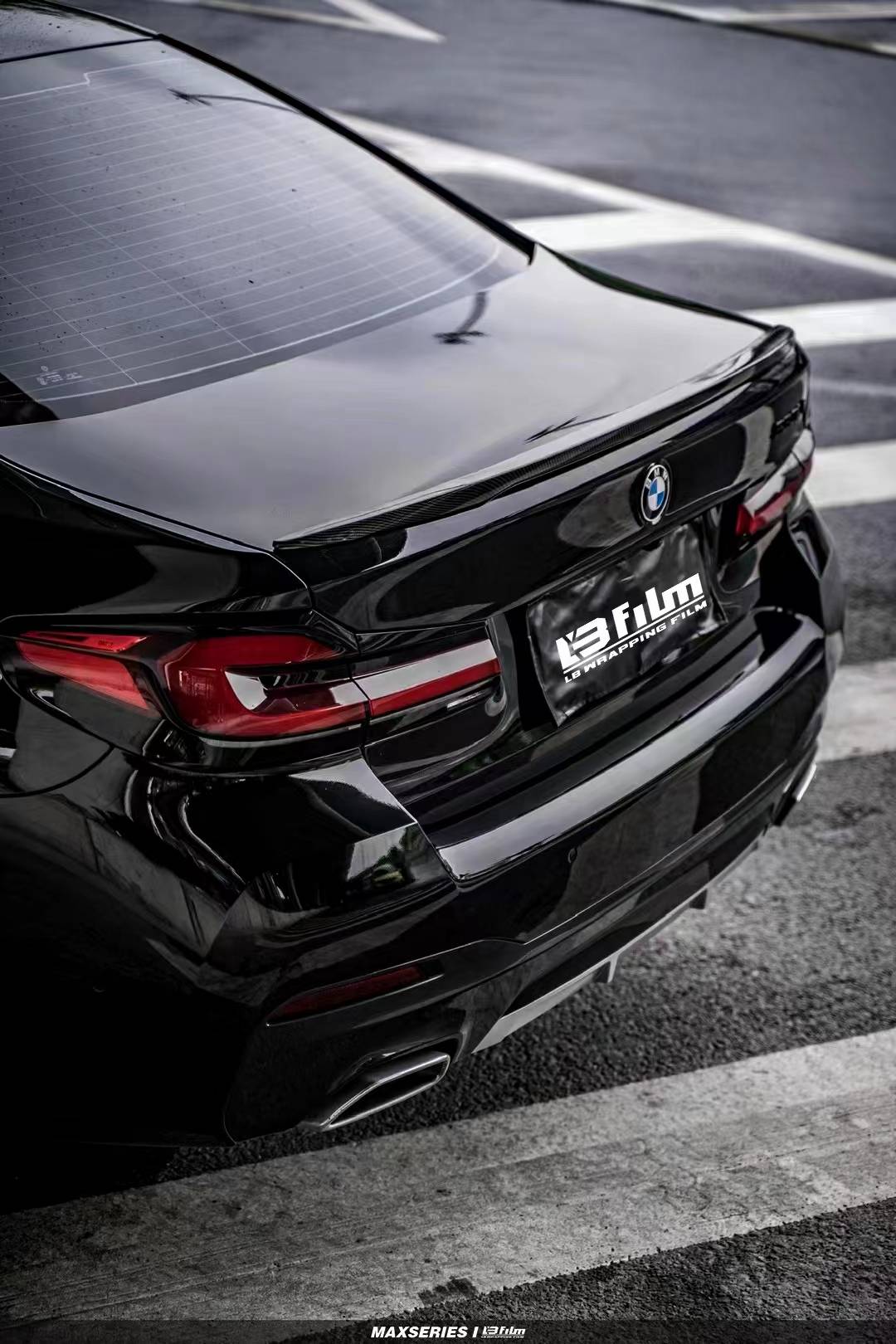 宝马5系LBFILM改色膜PET修复钢琴黑,属于真正懂时尚的人_搜狐汽车_搜狐网