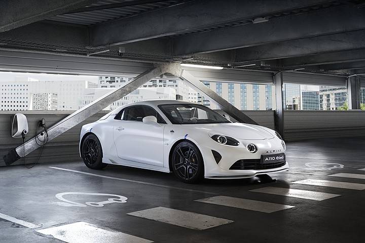 Alpine电动原型车亮相，这绝对是品味玩家首选_搜狐汽车_搜狐网