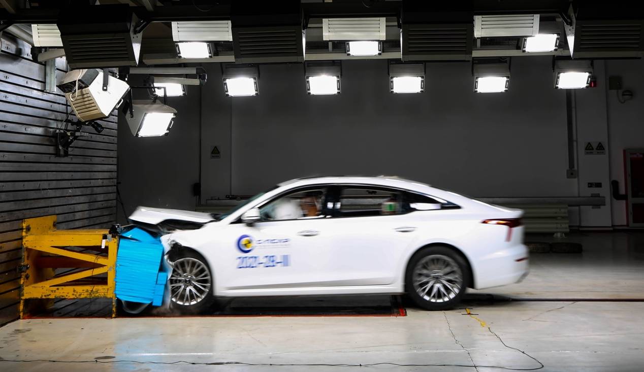 奔腾B70两次通过C-NCAP测试，安全配置真扎实_搜狐汽车_搜狐网