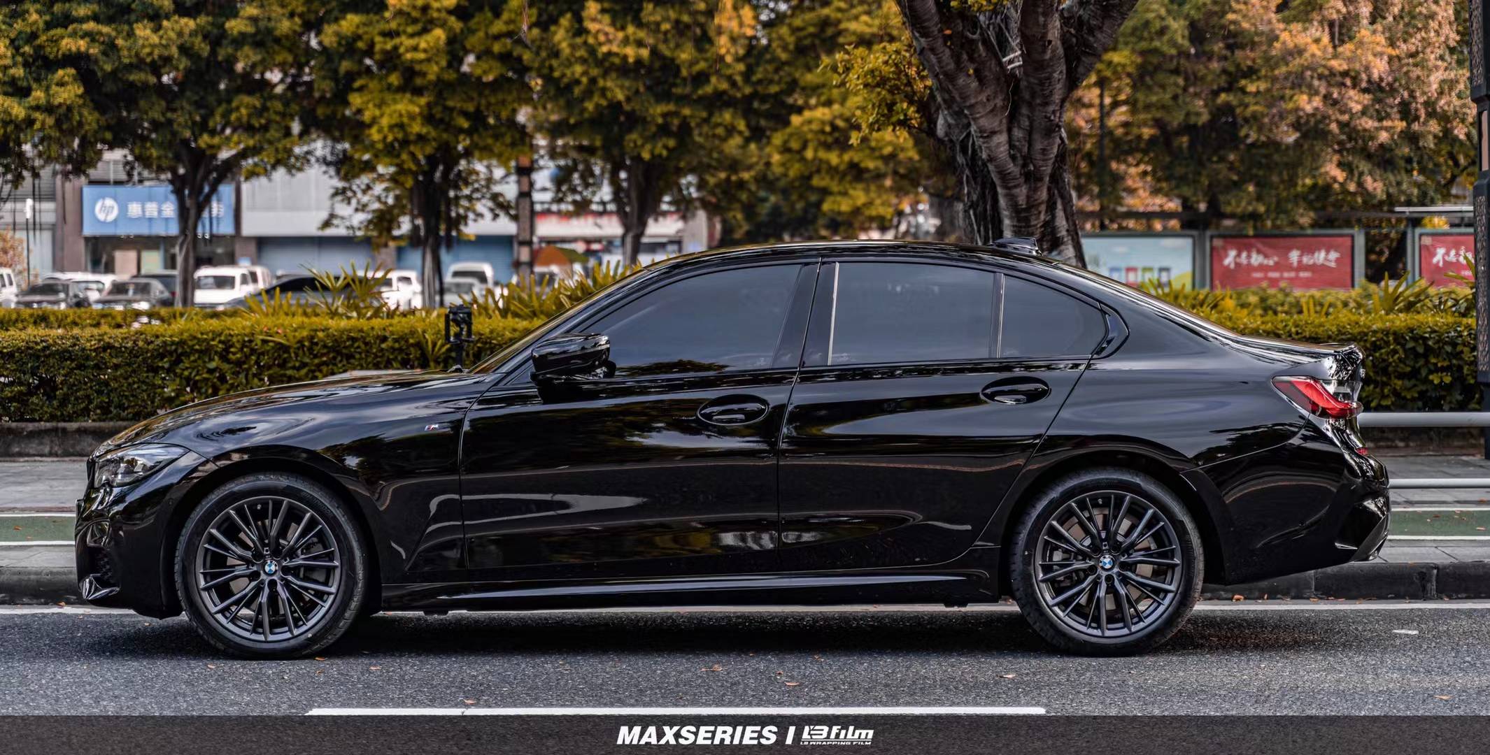 宝马3系LBFILM改色膜PET修复钢琴黑,耐看不过时的黑色_搜狐汽车_搜狐网