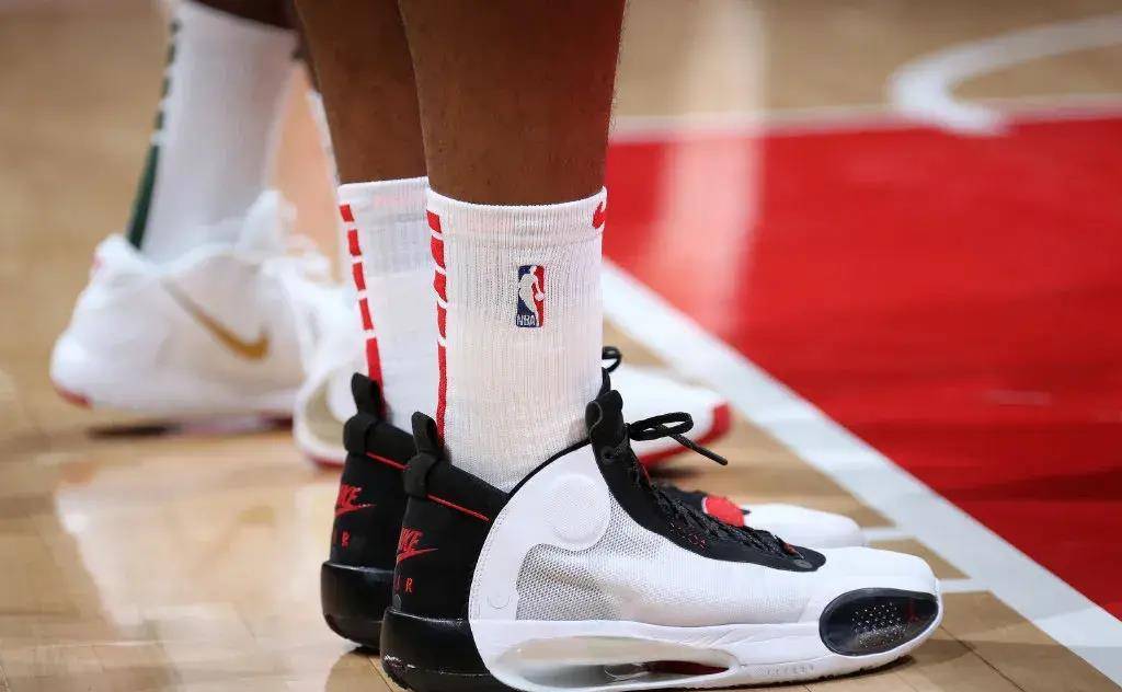 NBA球员上脚：八村塁超多AJ34，这2个配色很有意义！_Jordan_Air_Zer