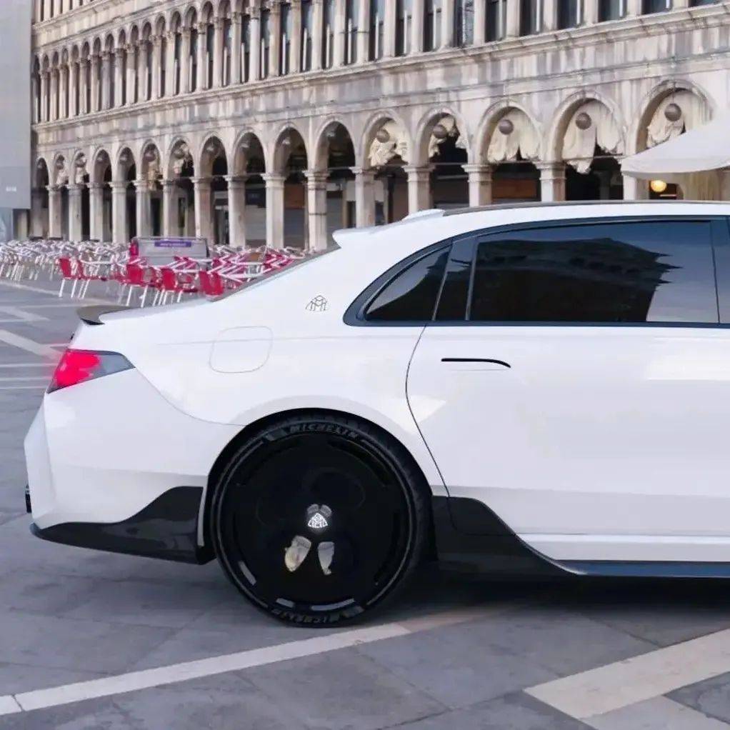 迈巴赫S900首曝光，气场超越宝马7系，加速不足5秒，6.0T+9AT_搜狐汽车_搜狐网