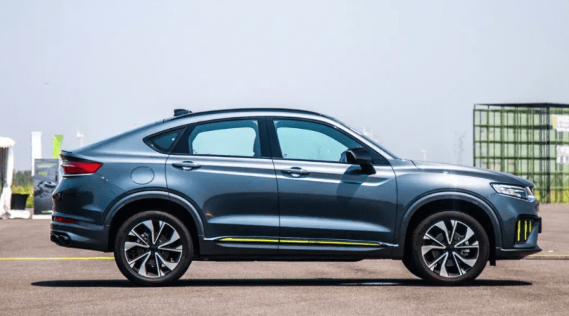 国产轿跑SUV奔腾B70S和星越S，谁的颜值对年轻人的味儿？_搜狐汽车_搜狐网