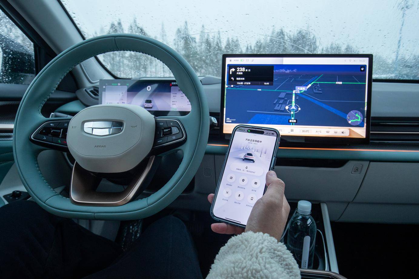 「真」锋相对 硬何PK 14.48万起几何G6/M6，鸿蒙傍身技能升级！_搜狐汽车_搜狐网