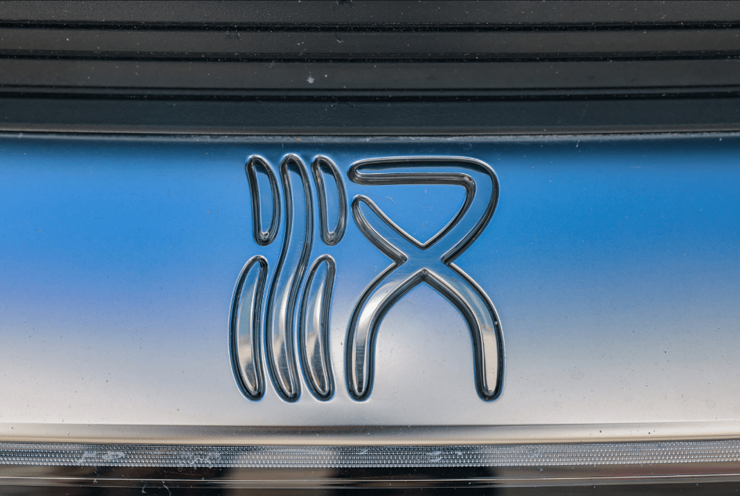 体验比亚迪DiSus-C电控主动悬架：智能、运动、舒适三者全面平衡_搜狐汽车_搜狐网