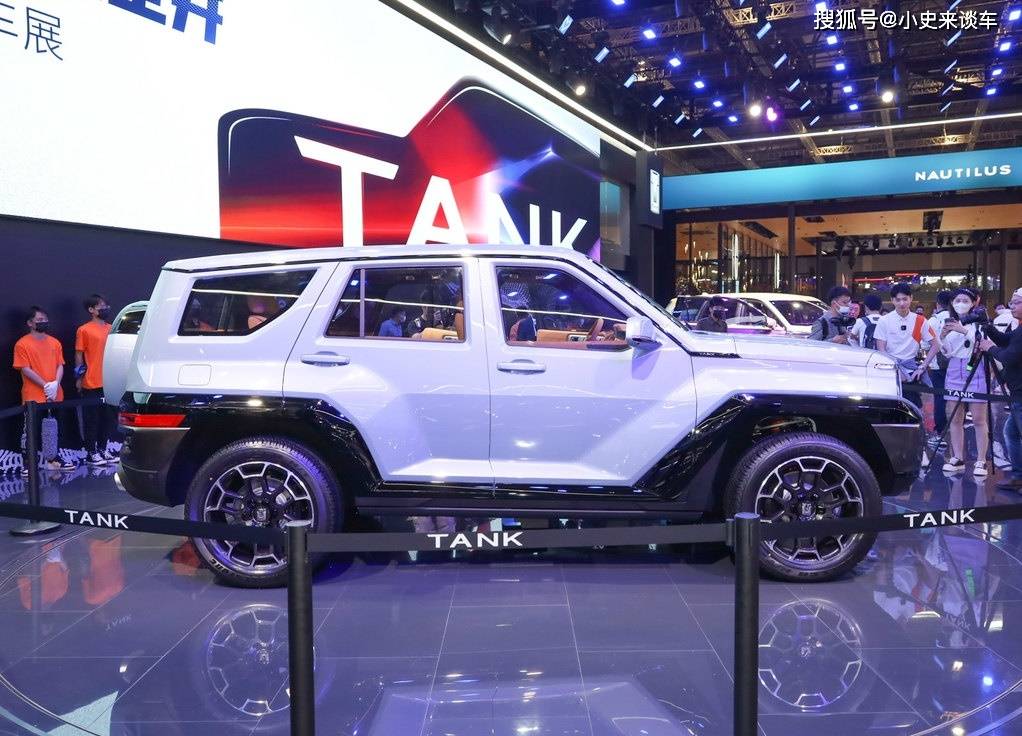 坦克700实车亮相！或不超30万外观机甲风格浓郁，搭载3.0T+9AT！_搜狐汽车_搜狐网
