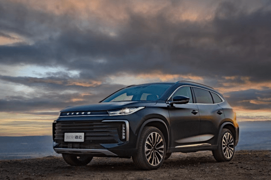 2023款星途凌云PK RAV4，国产与合资的又一巅峰对决！_搜狐汽车_搜狐网