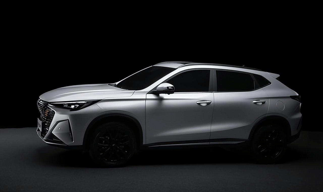 配隔音玻璃，搭载1.5T，9.59万起卖，带你看长安欧尚X5 PLUS_搜狐汽车_搜狐网