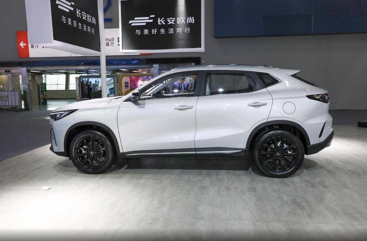 零百仅需7.51秒，颜值还挺高，10.49万的欧尚X5 PLUS领航型能买？_搜狐汽车_搜狐网