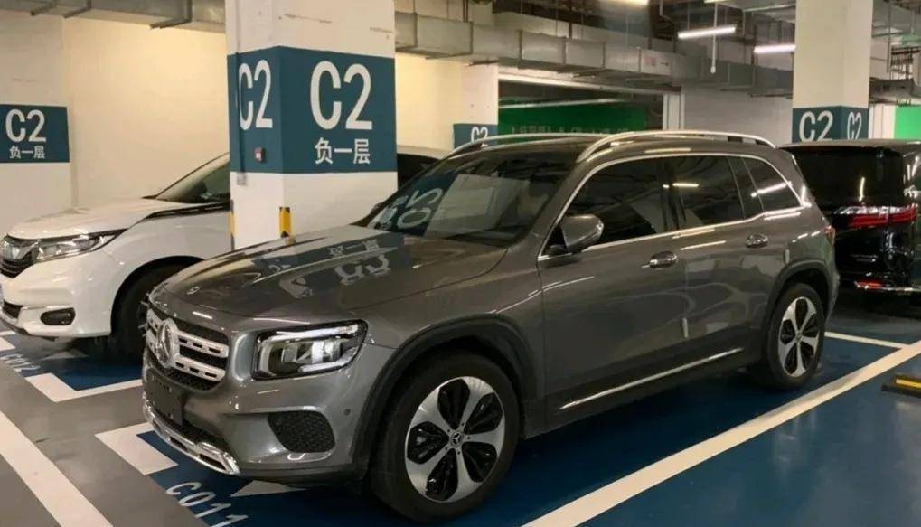 开着十来万的工业辣鸡车，居然也好意思吐槽我的奔驰GLB，这车我花了29.5万_搜狐汽车_搜狐网