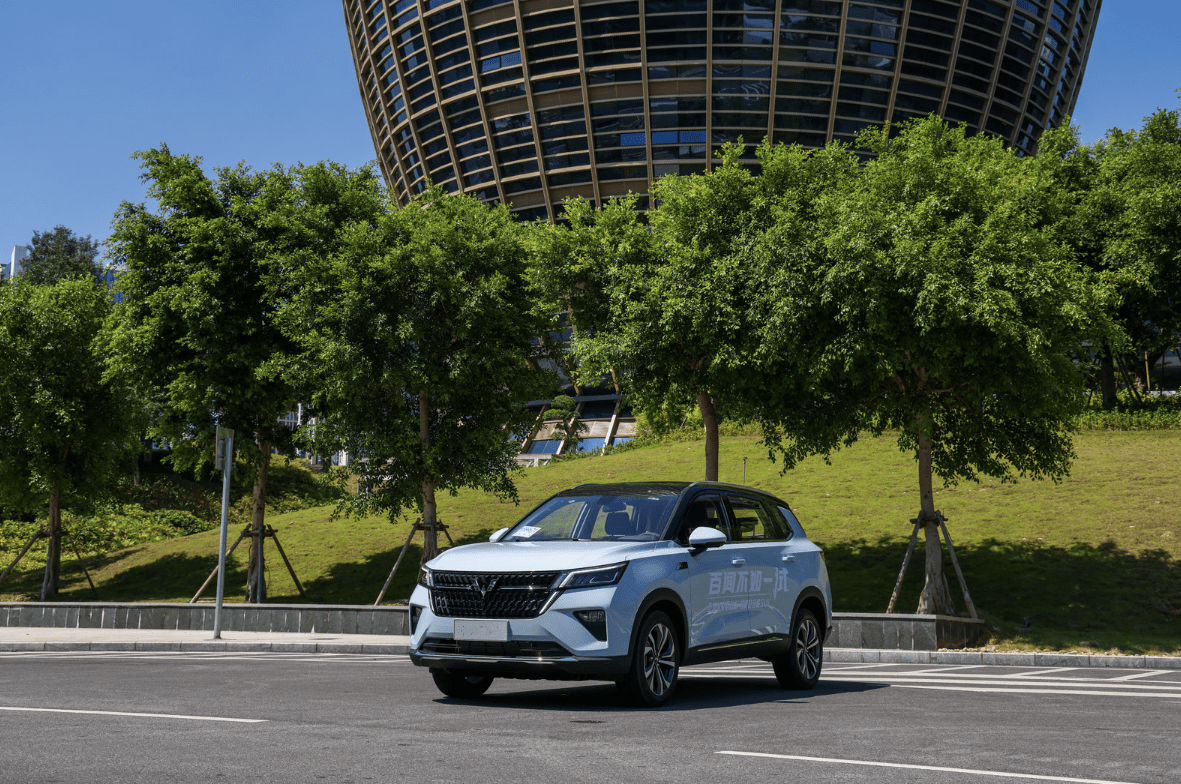 十万级SUV怎么选？不妨看看星辰混动版，市区油耗4.6L，起售价9.98万元_搜狐汽车_搜狐网