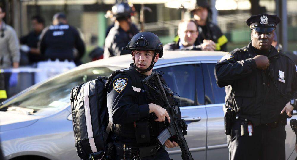 加入美国FBI难吗？女网红亲自体验FBI训练课程，比电影刺激！纪实_米歇尔·哈雷_目标_武器