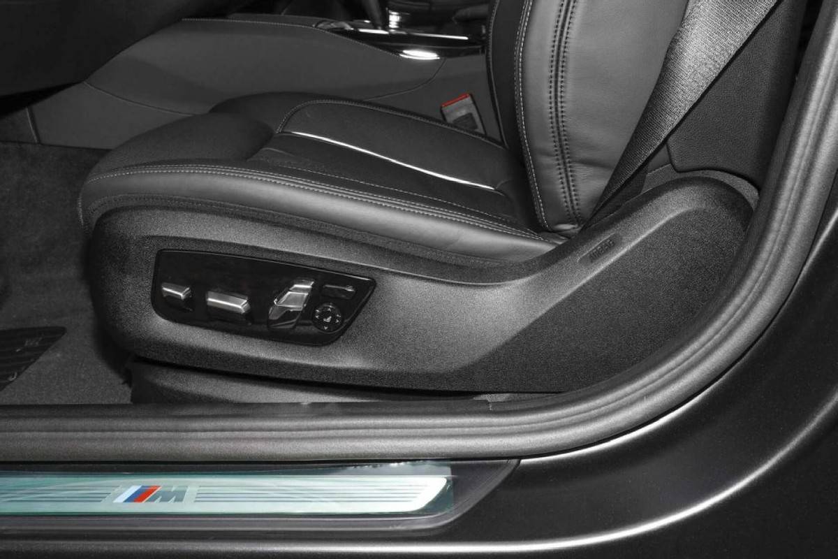 C级车中的“狠货”，配3.0T动力提速5.1秒，还是纯进口，宝马540i_搜狐汽车_搜狐网