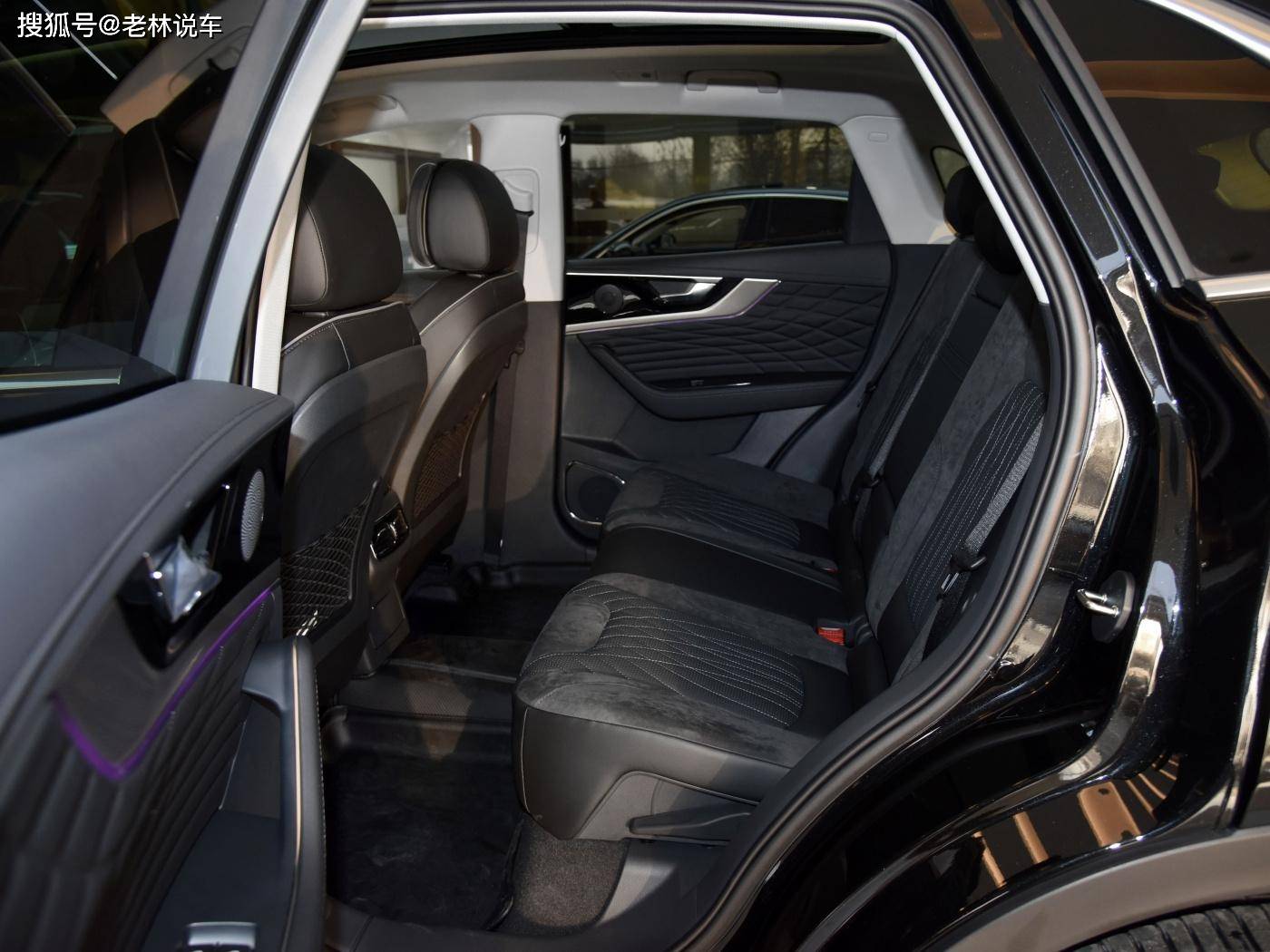 全新红旗HS5曝光，换装红旗H9前脸，加长25mm，气场更加强大_搜狐汽车_搜狐网