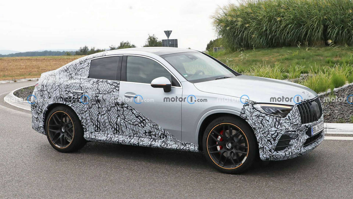 搭2.0T+48V，输出408马力，梅赛德斯-AMG GLC43路试曝光_搜狐汽车_搜狐网