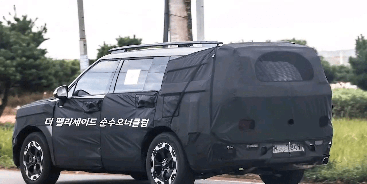 全新现代胜达曝光，或配2.5T+8AT，造型硬朗，撞脸路虎卫士？_搜狐汽车_搜狐网