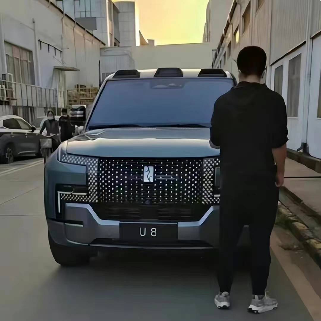 对比丨卫士130还是仰望U8？百万级硬派你会怎么选_搜狐汽车_搜狐网