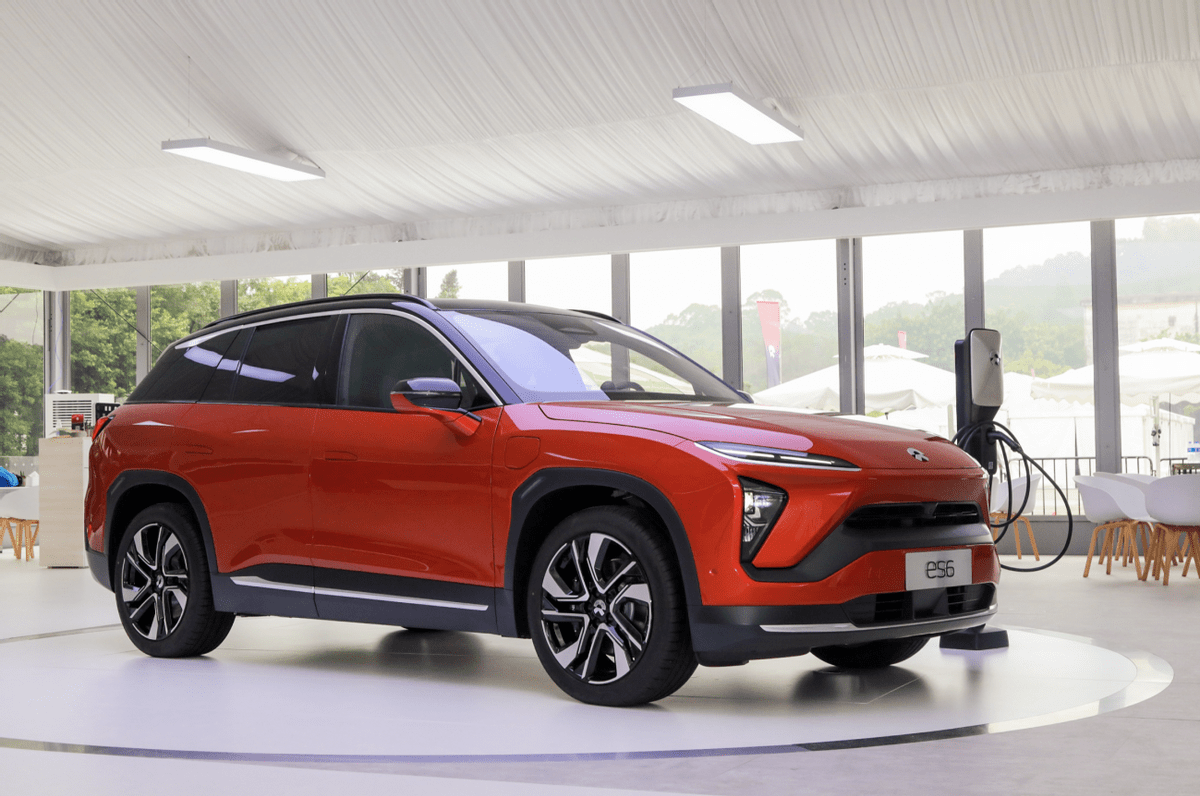 坐奔驰开宝马都过时了，电车时代蔚来初代ES6依旧完胜宝马现款iX3_搜狐汽车_搜狐网