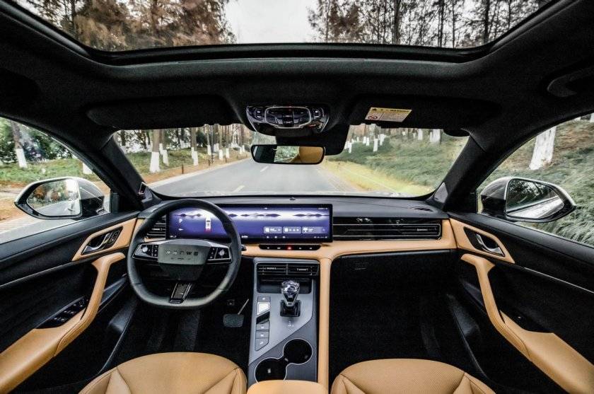 全能尖子生 试驾“12万豪华平替”全新第三代荣威RX5_搜狐汽车_搜狐网