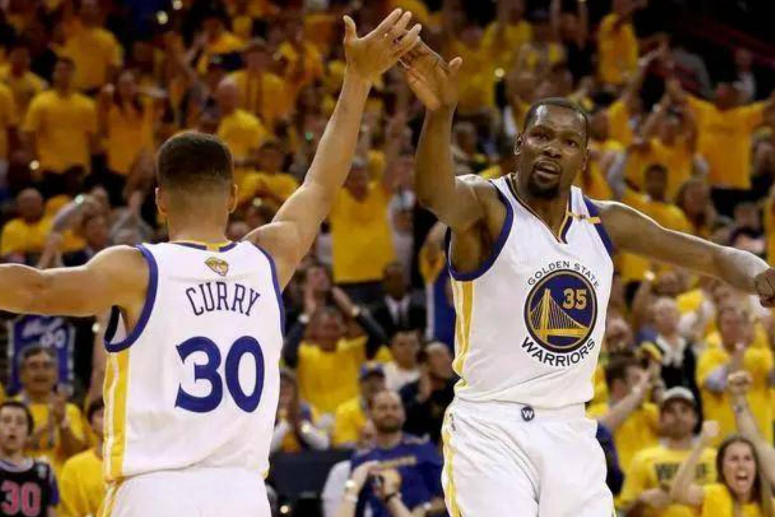 勇士两年冠军库里参与度不高 杜兰特是当年主角绝对FMVP_总决赛_因为_评论