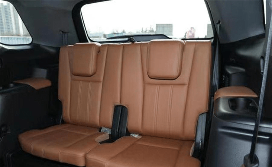 换装爱信8AT变速箱，2023款长安CS95到店实拍，前脸大变样_搜狐汽车_搜狐网