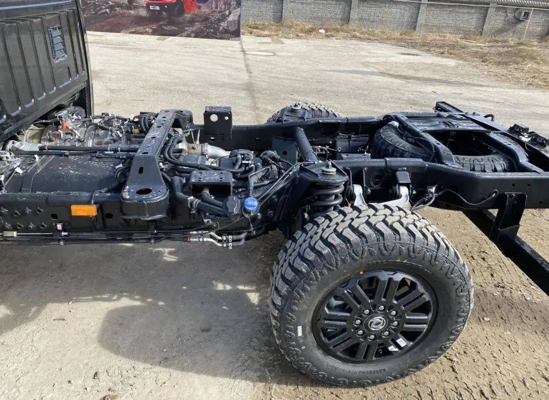 搭载独立悬架 东风猛士MS600上市售48.68万起_搜狐汽车_搜狐网