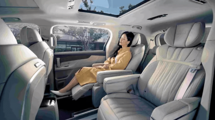 小幅升级 新款荣威iMAX8将于3月2日上市 选它还是传祺M8？_搜狐汽车_搜狐网