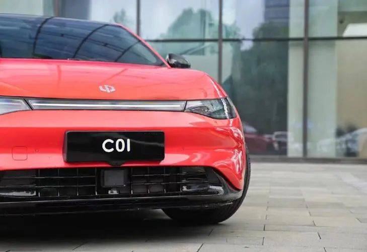 追求高颜值高性价比，零跑C01值得一试_搜狐汽车_搜狐网
