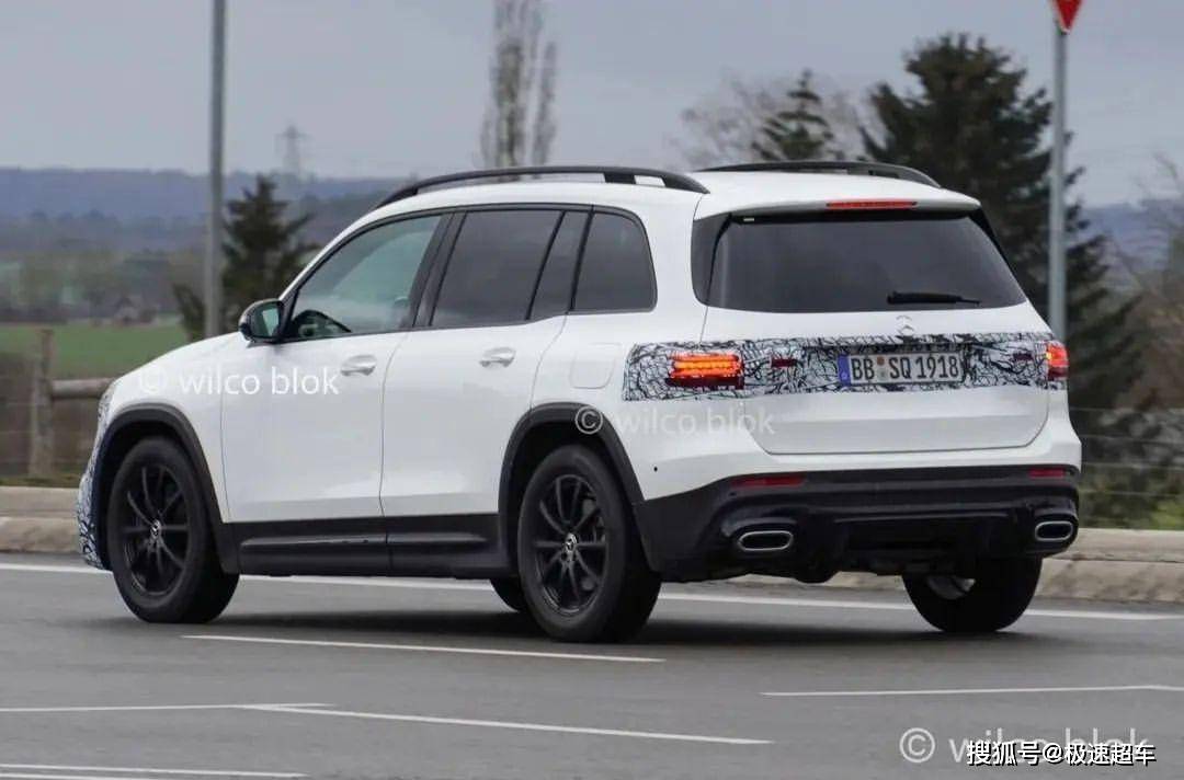 2024版GLB“开启路试”，车头变化明显，空间不变，2.0T+9AT，帅气_搜狐汽车_搜狐网