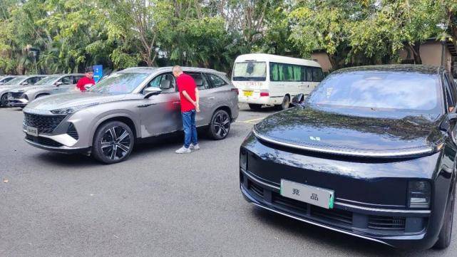 GS8都比不过，还对标理想L8？荣威RX9是硬蹭热度还是东施效颦_搜狐汽车_搜狐网