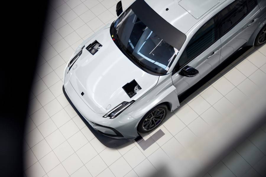 同步改款造型，依旧前驱2.0T，新款领克03 TCR赛车发布_搜狐汽车_搜狐网