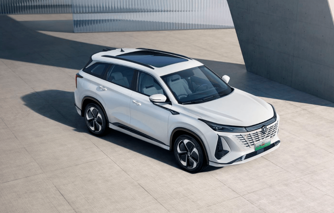 第三代CS75PLUS智电iDD首发：续航最高150公里，设计更显科技感_搜狐汽车_搜狐网