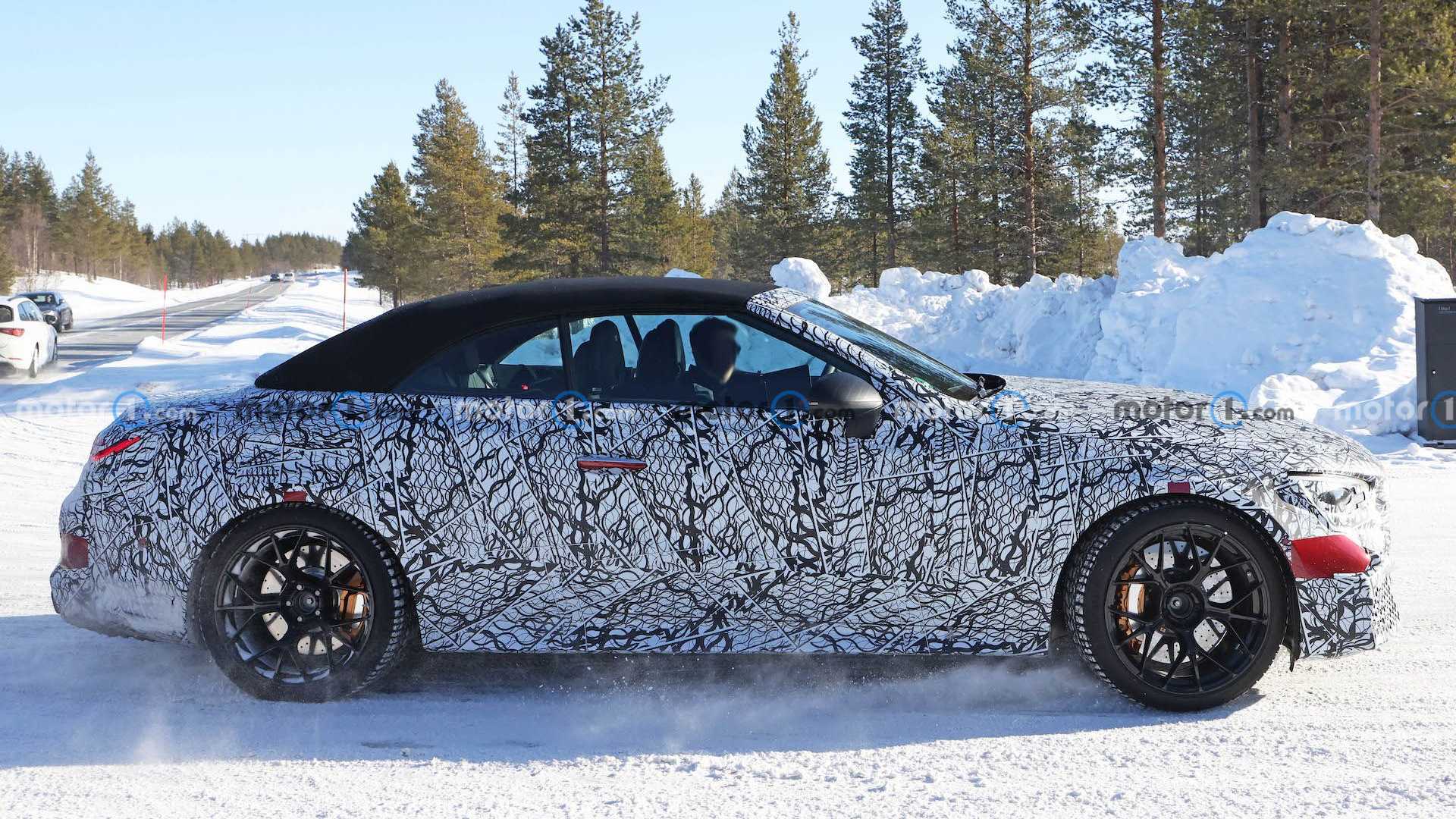 500千瓦1020牛·米 梅赛德斯-AMG CLE 63最新谍照曝光_搜狐汽车_搜狐网