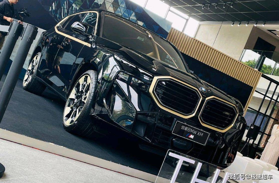“土豪”气质尽显！宝马出品，混动8缸4.4T动力，竞争力更强大_搜狐汽车_搜狐网
