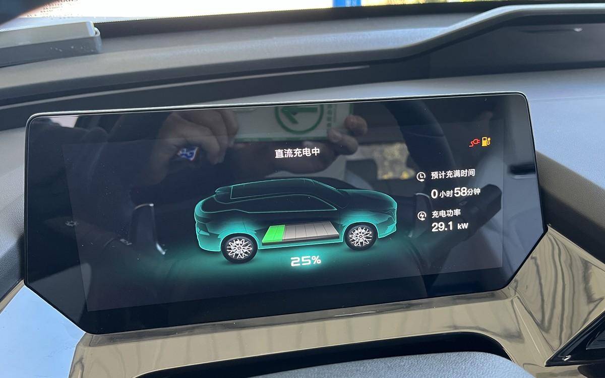 试驾欧尚Z6智电iDD，1200公里的续航到底有多香？_搜狐汽车_搜狐网